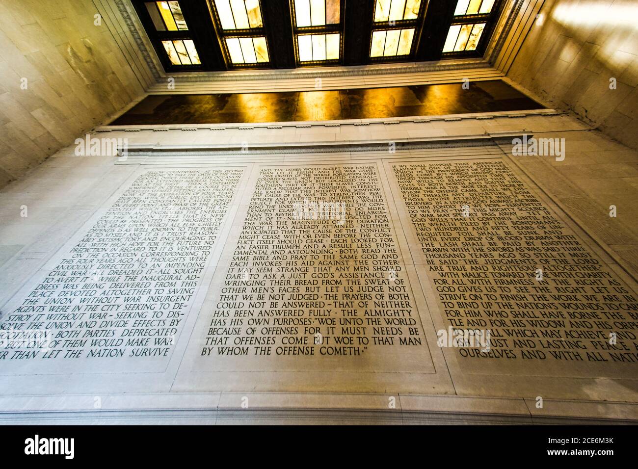 Lincoln memorial mural hi-res stock photography and images - Alamy