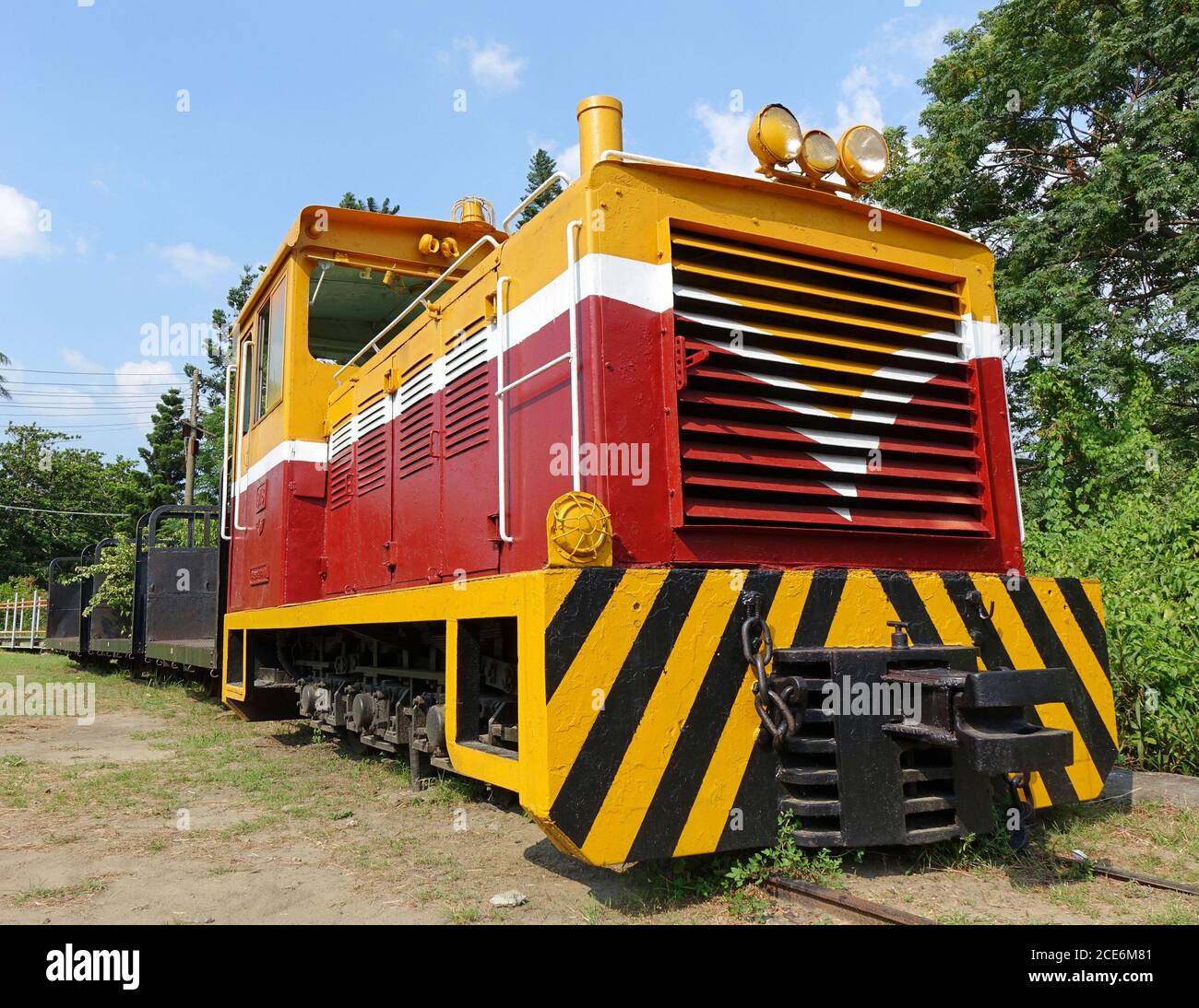 Diesel train engine hi-res stock photography and images - Alamy