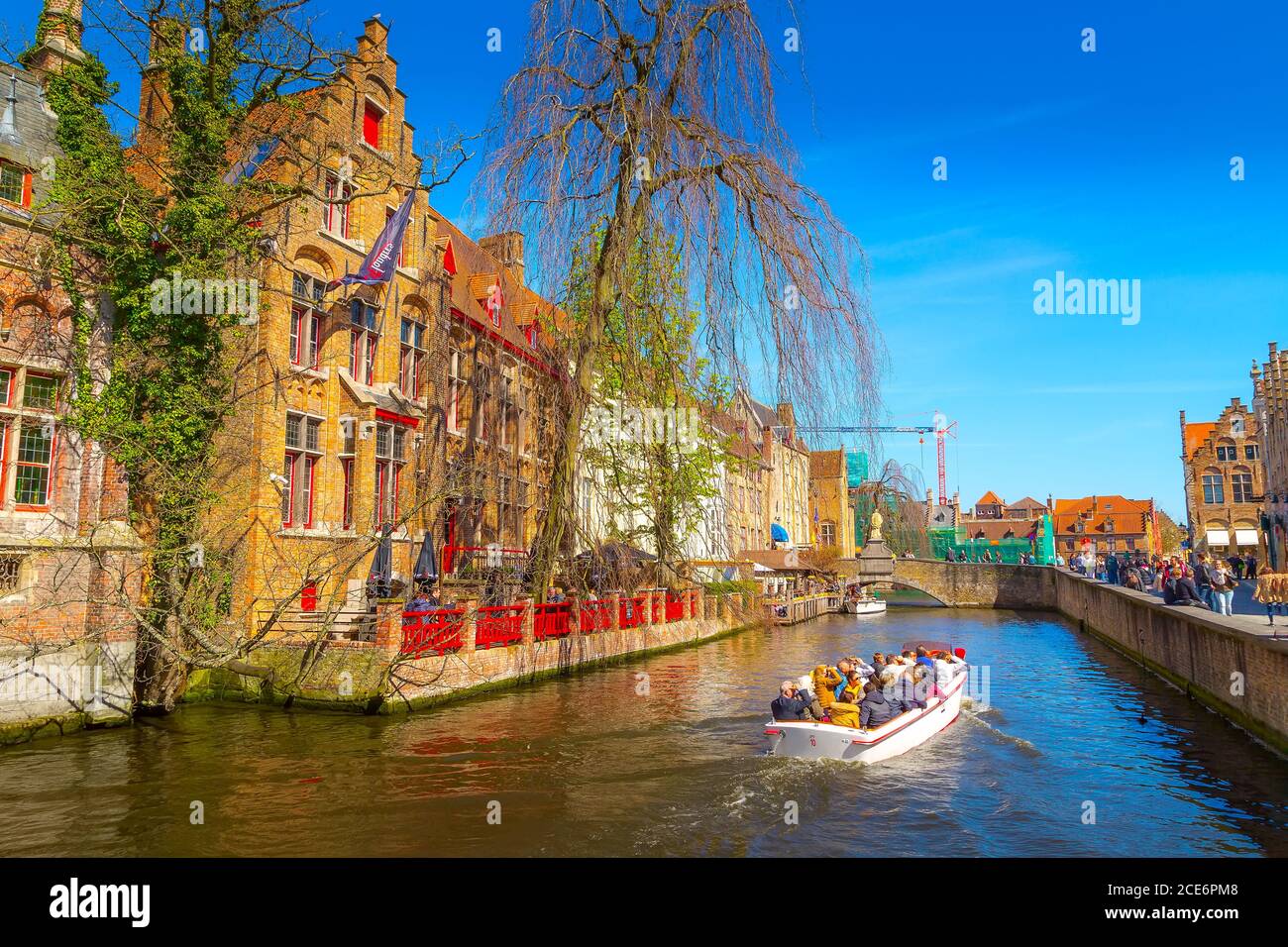 Europ bruges hi-res stock photography and images - Alamy