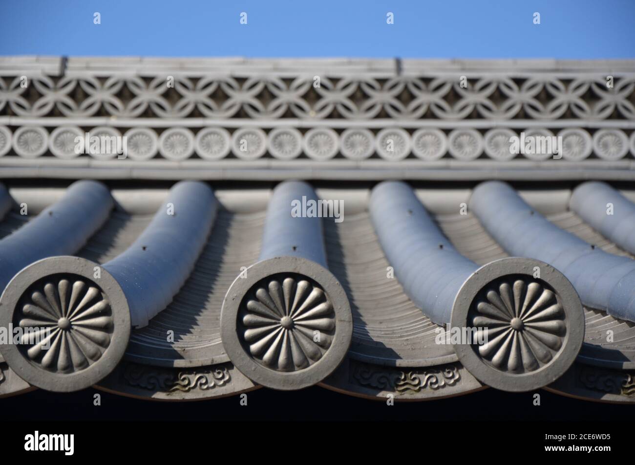 Japanese Traditional Tiled Roof (Close-Up Stock Photo - Alamy