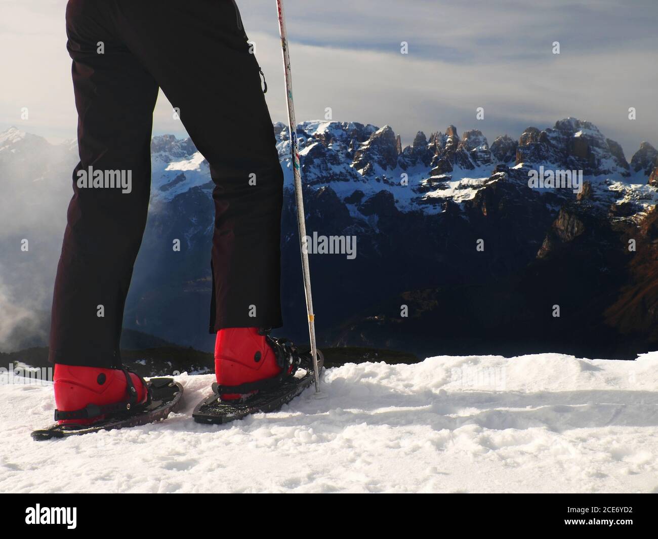 Red snow jacket hi-res stock photography and images - Alamy