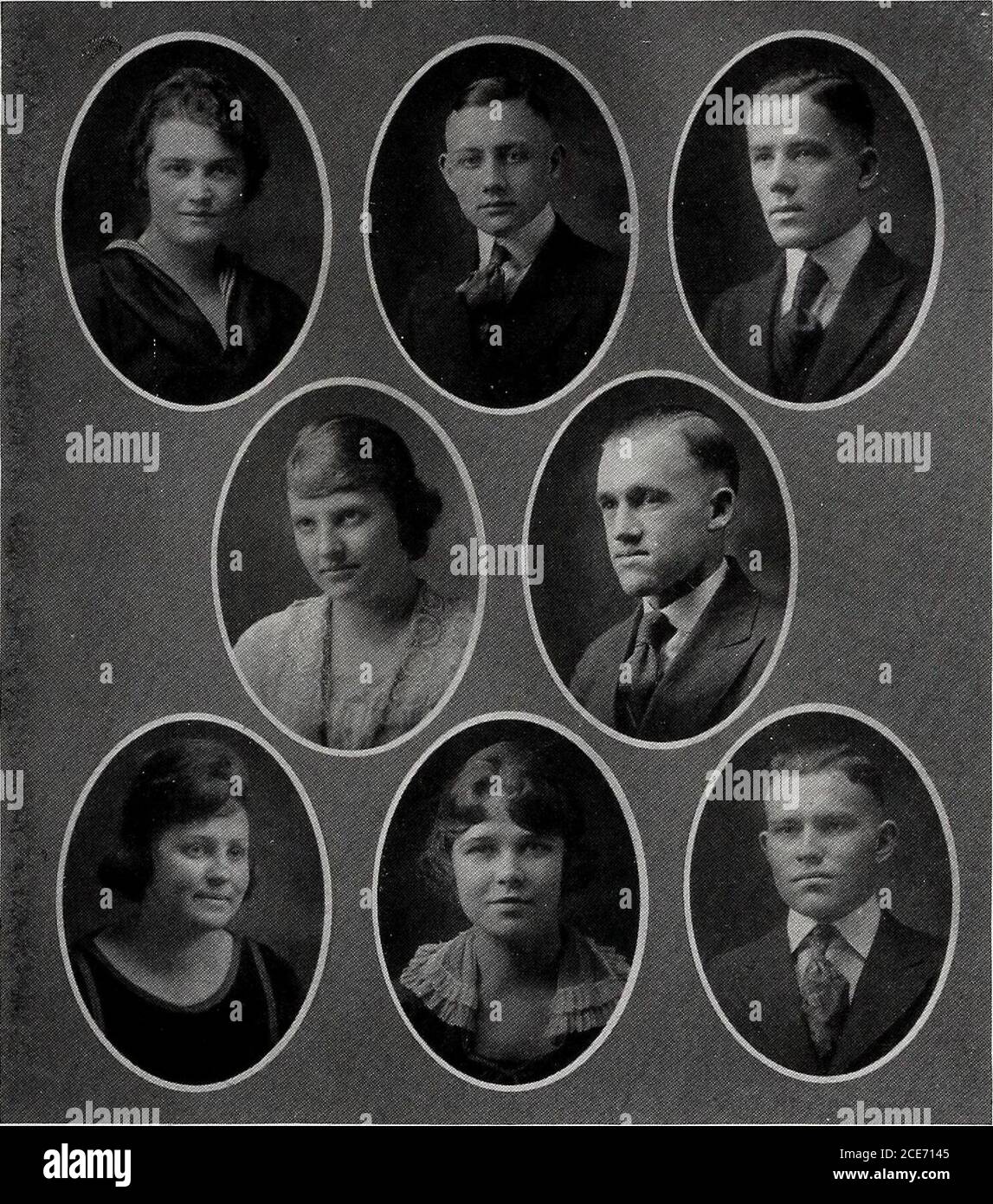 . The mirage . 264. ^opljomore Clas^si ©fficers; First Semester Vincent ...