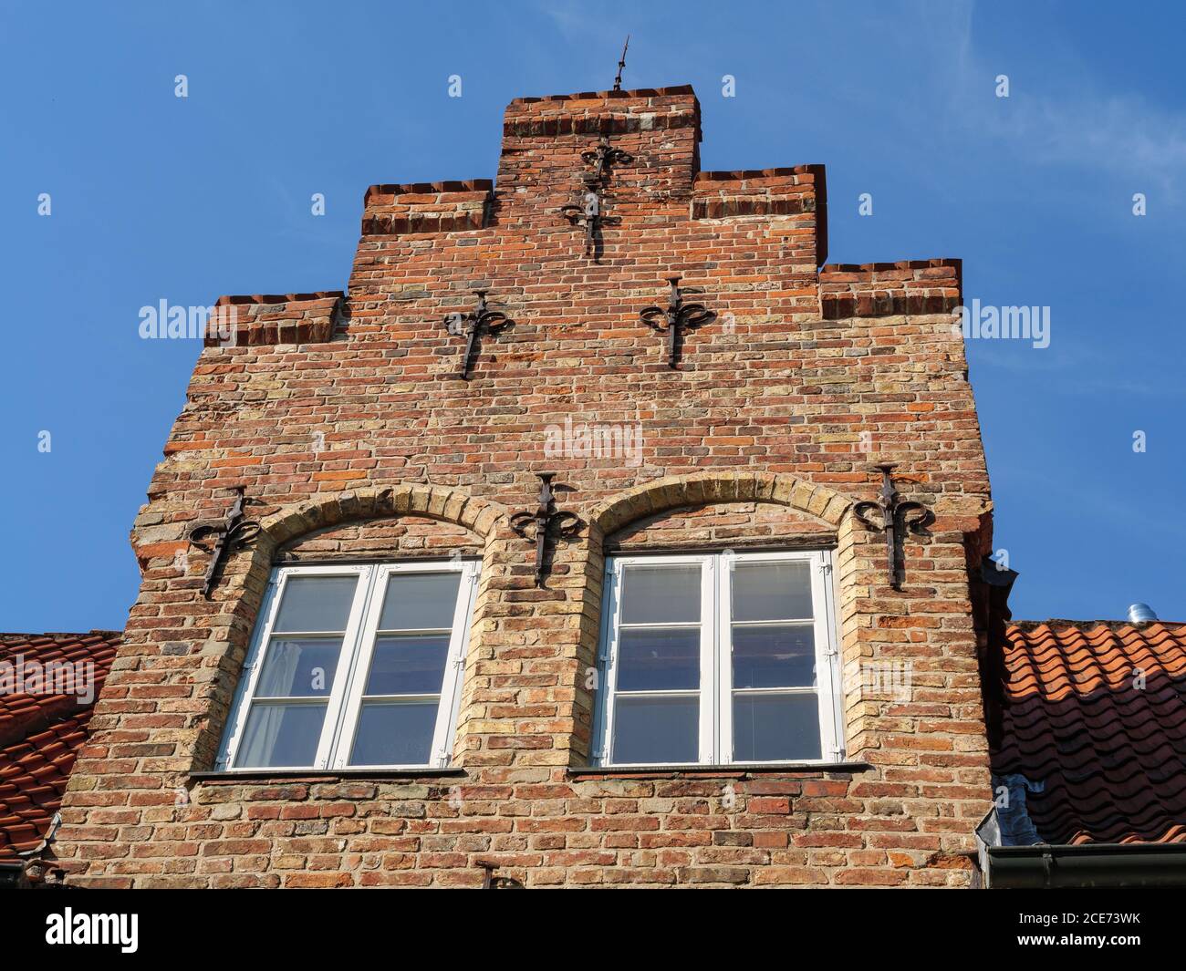 Gable windows hi-res stock photography and images - Alamy