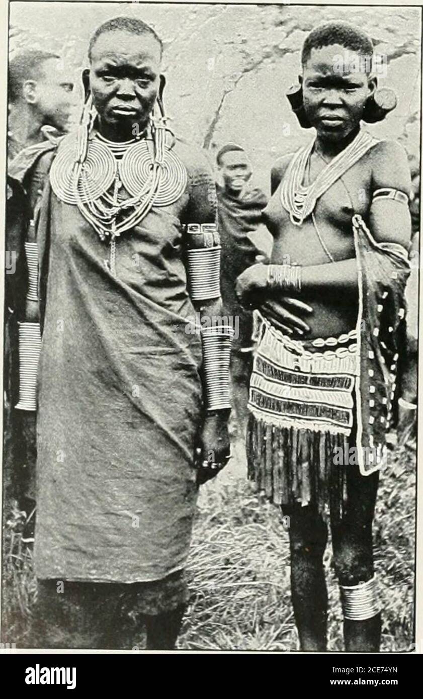 Madi tribe hi-res stock photography and images - Alamy