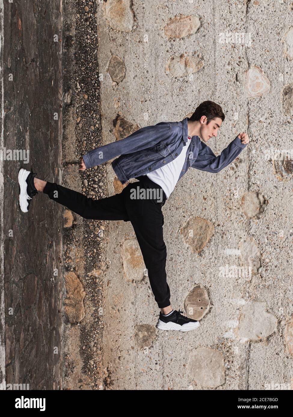 Inverted wall hi-res stock photography and images - Alamy