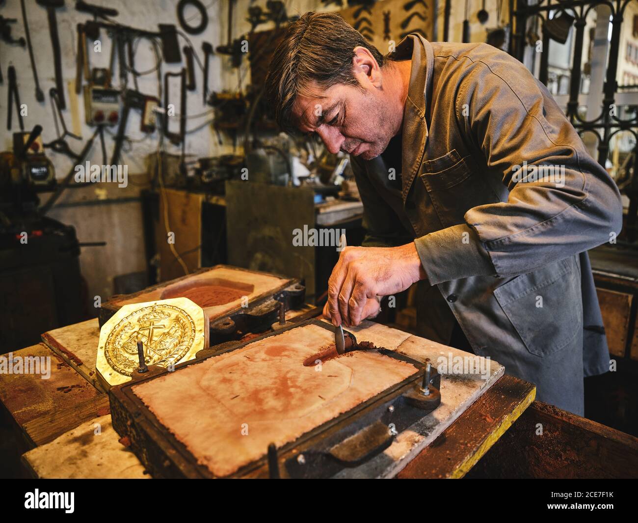 Mold master hi-res stock photography and images - Alamy