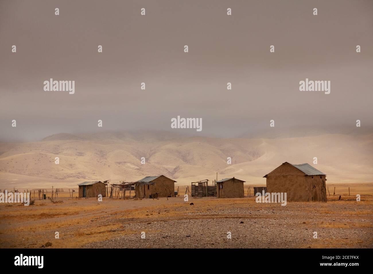 Native house in namibia hi-res stock photography and images - Alamy
