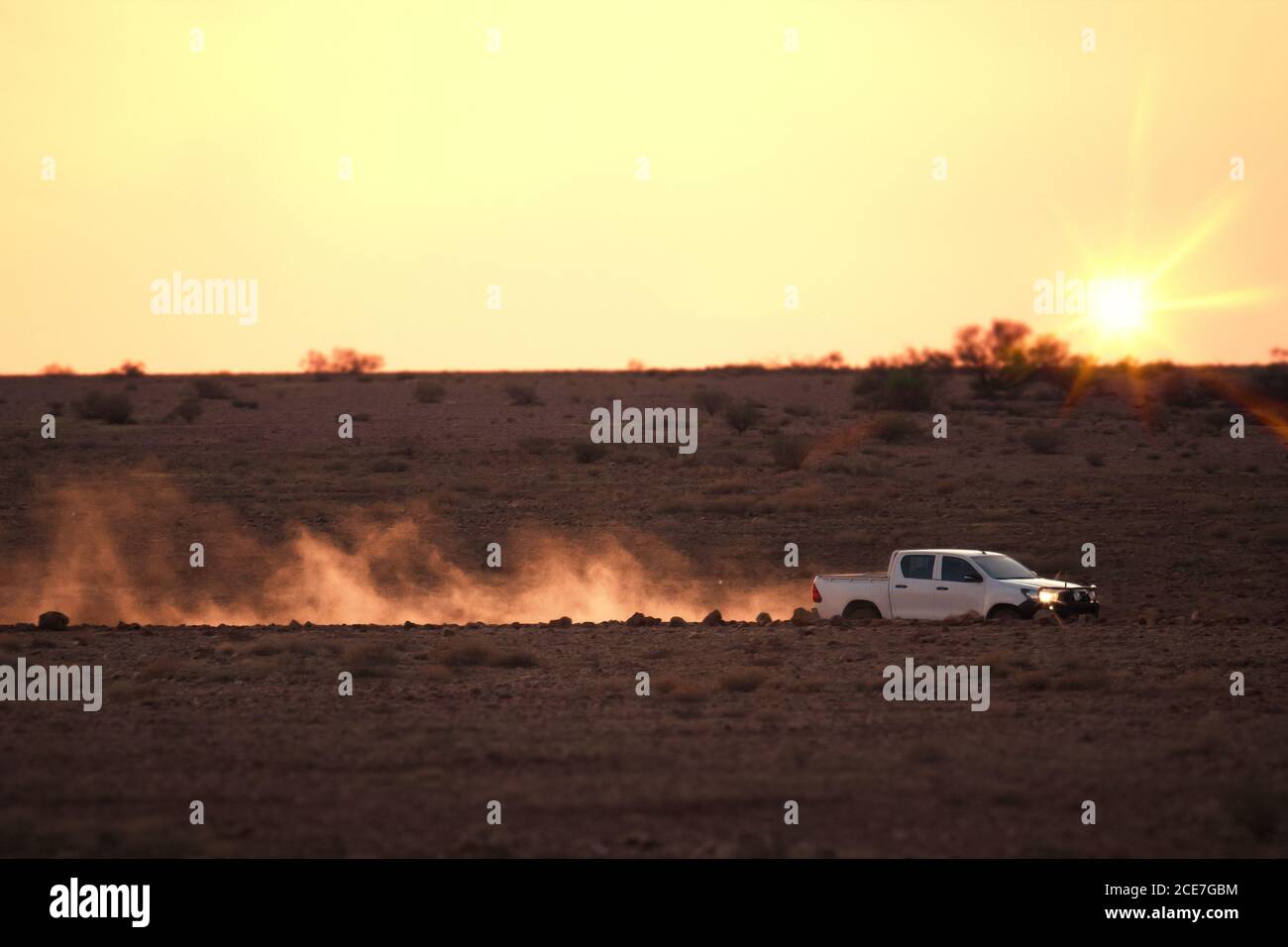 Dusty car hi-res stock photography and images - Alamy