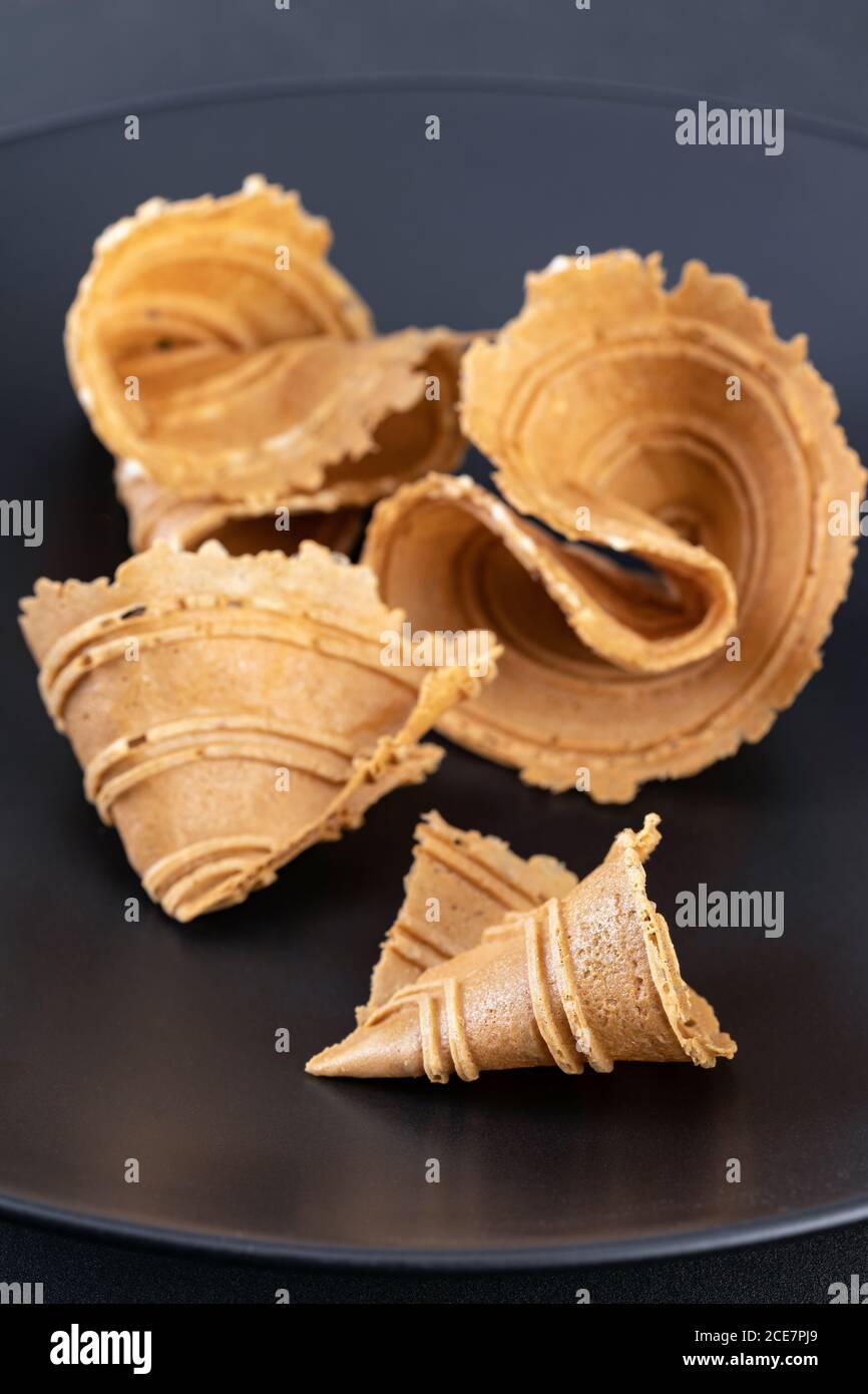 Thai appetizer (Thong pup - golden fold) is sweet and crispy made from ...