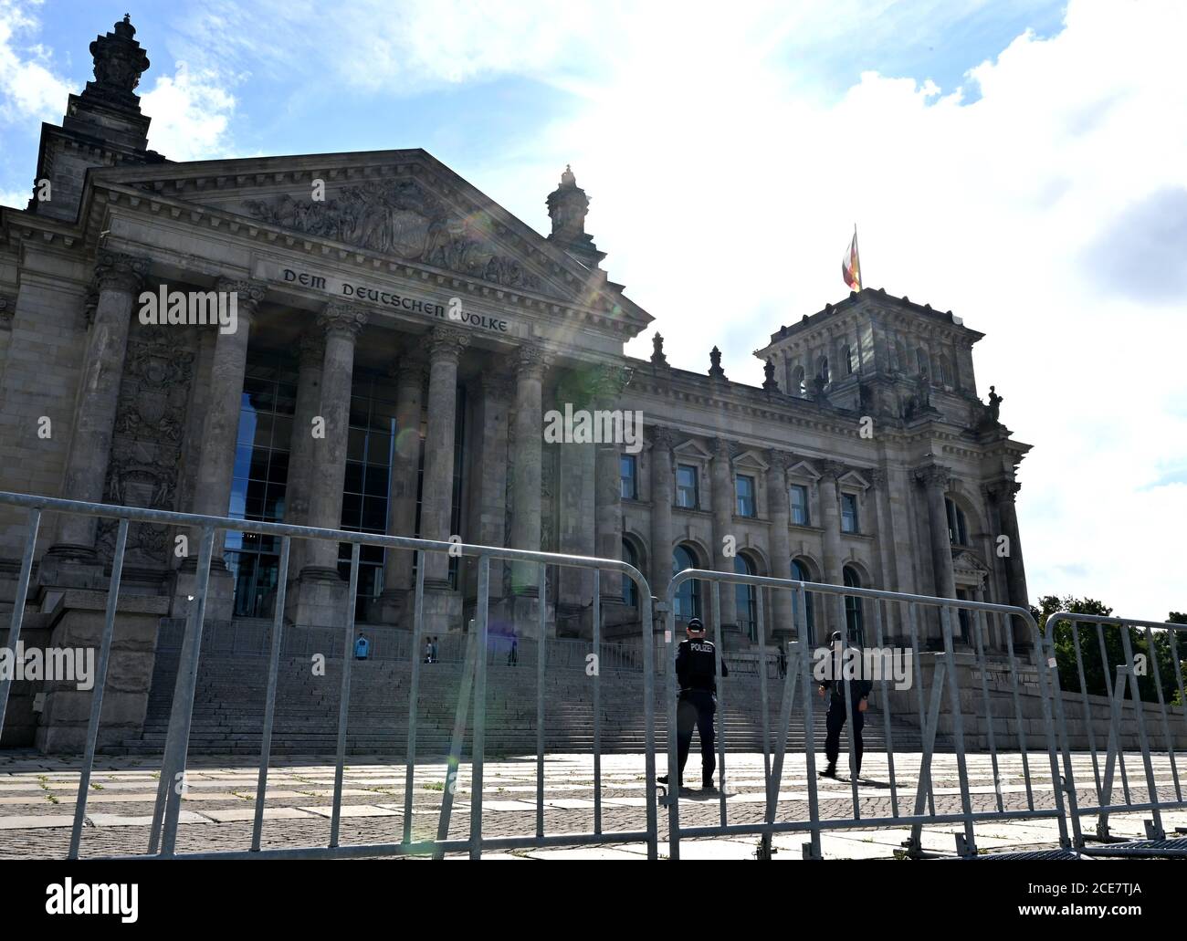 Berlin, Germany. 31st Aug, 2020. Policemen stand in front of the ...