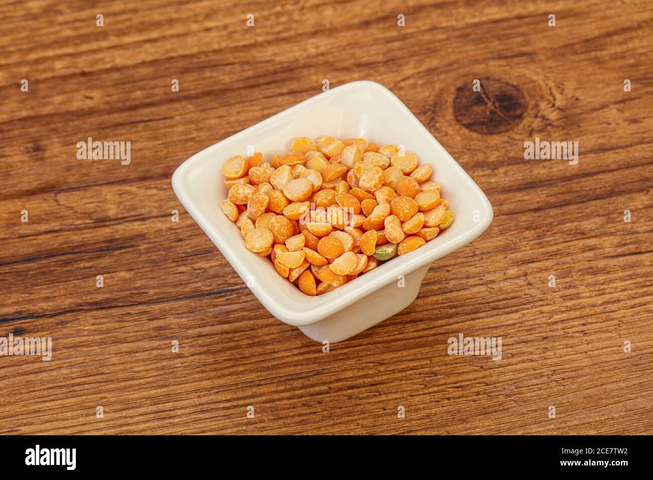 Dry peas for cooking in the bowl Stock Photo - Alamy