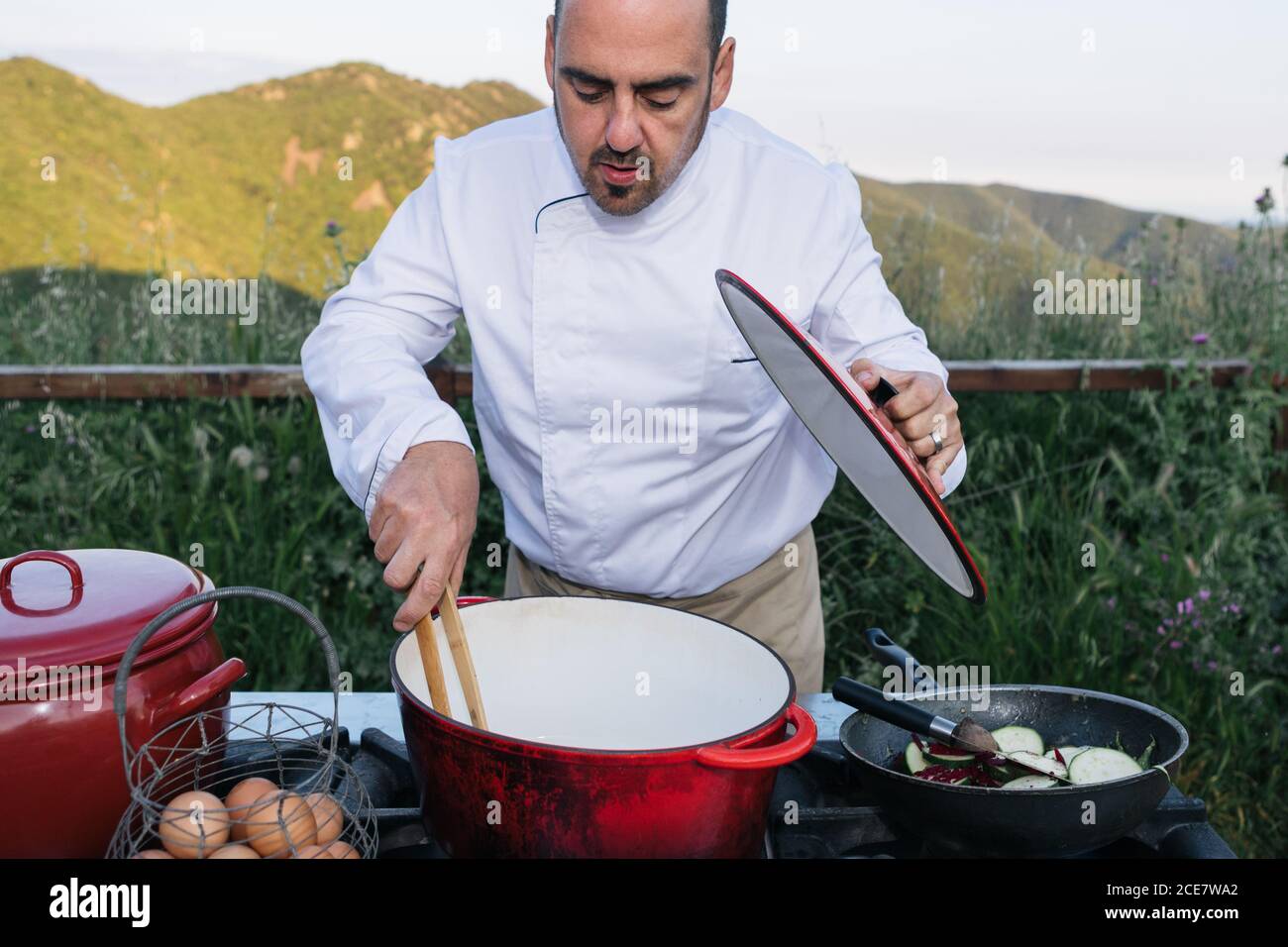 Tunic apron hi-res stock photography and images - Alamy