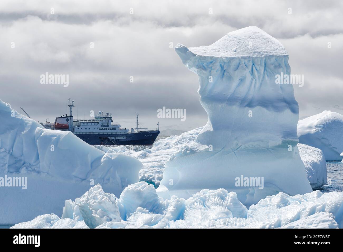 Antarctic Peninsula High Resolution Stock Photography and Images - Alamy