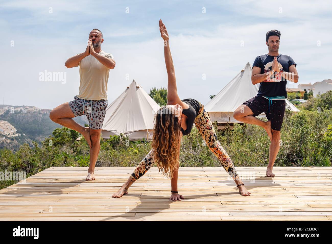 Mountain yoga tree pose hi-res stock photography and images - Alamy