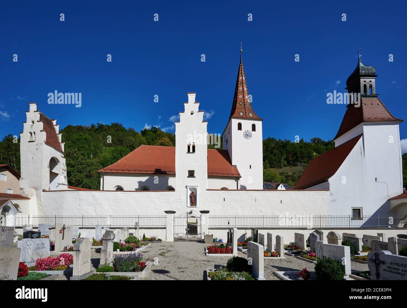 Kinding hi-res stock photography and images - Alamy