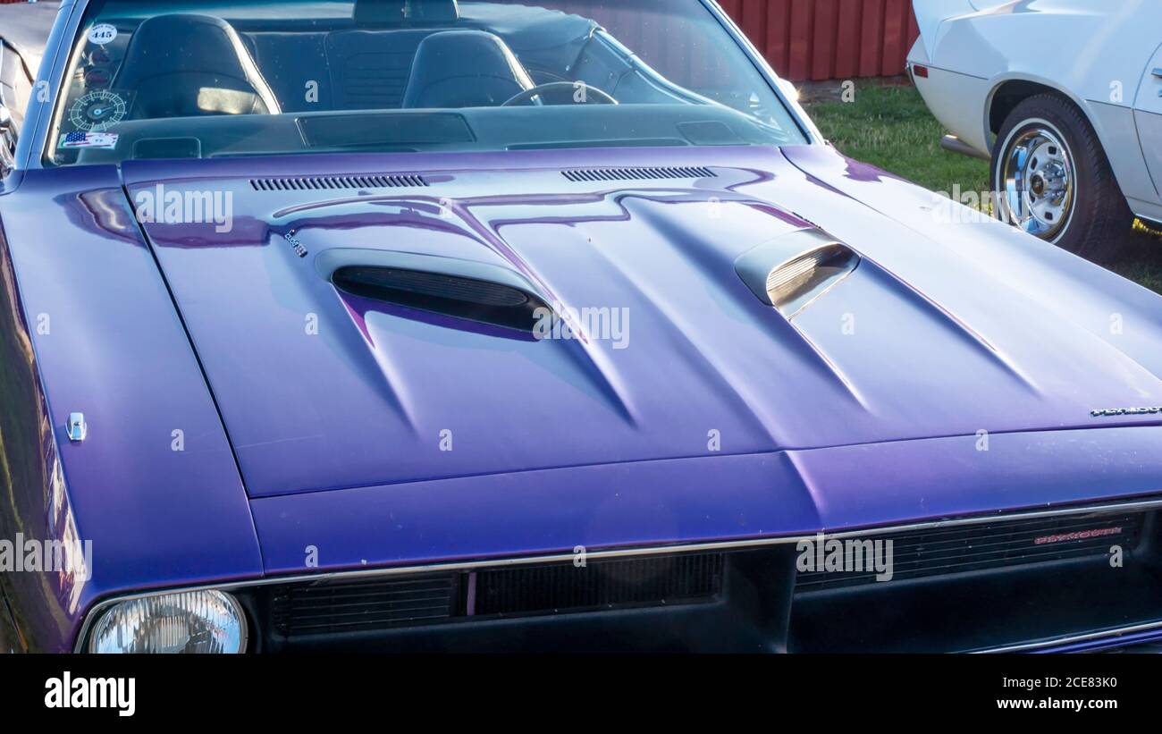 Alt car hi-res stock photography and images - Alamy