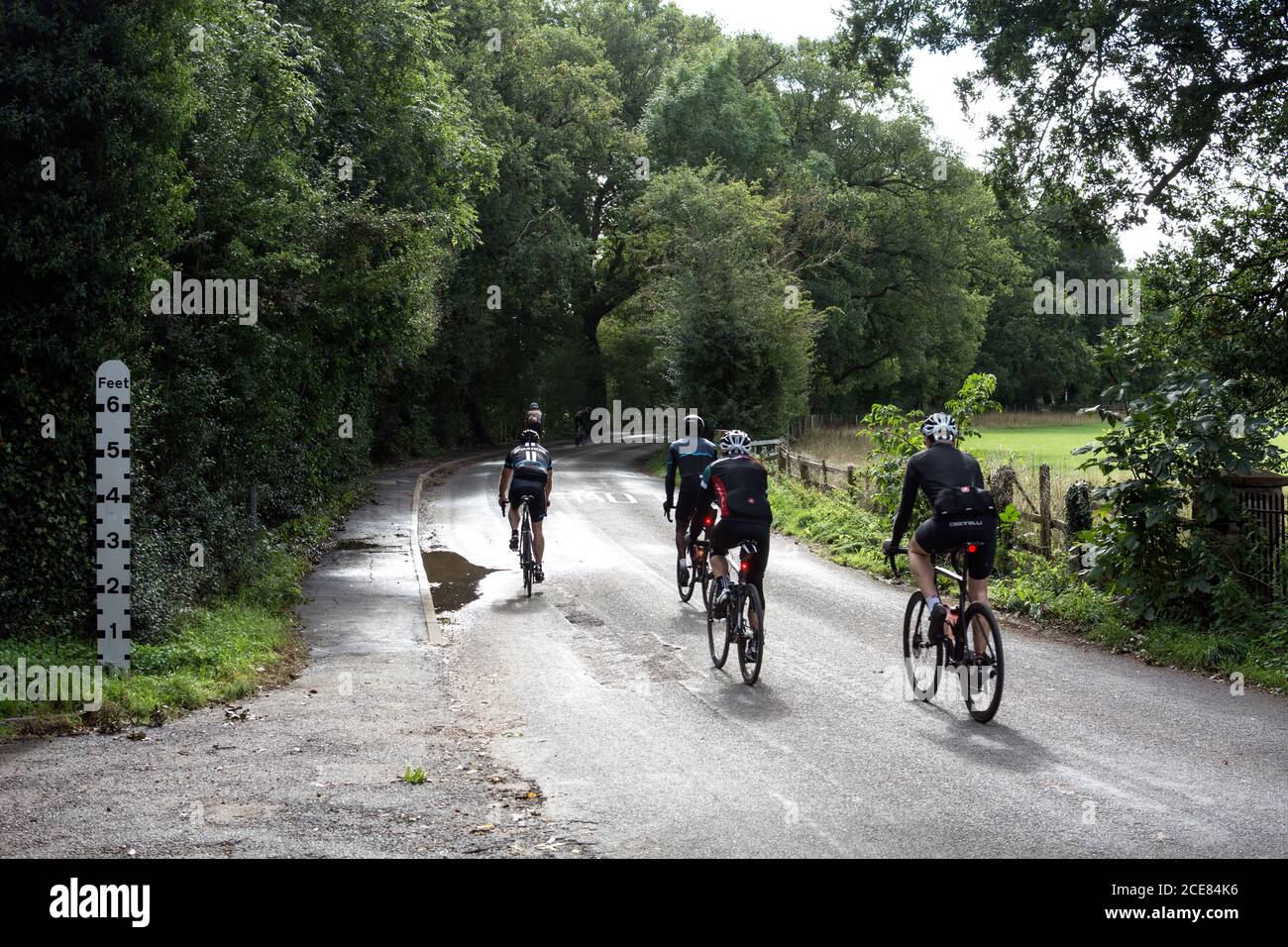 Cycling country road hi-res stock photography and images - Alamy