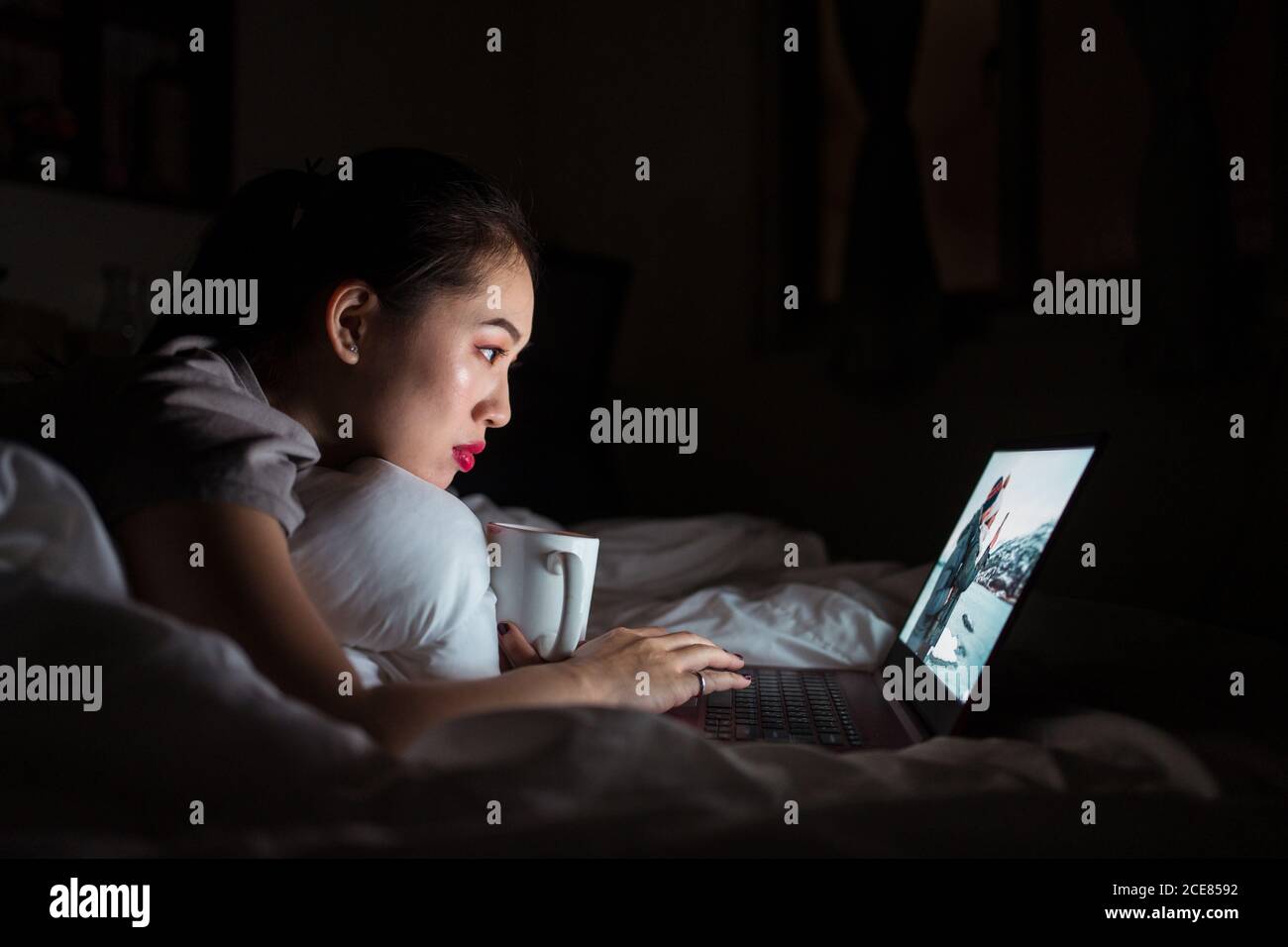Crumpled Bed High Resolution Stock Photography and Images - Alamy