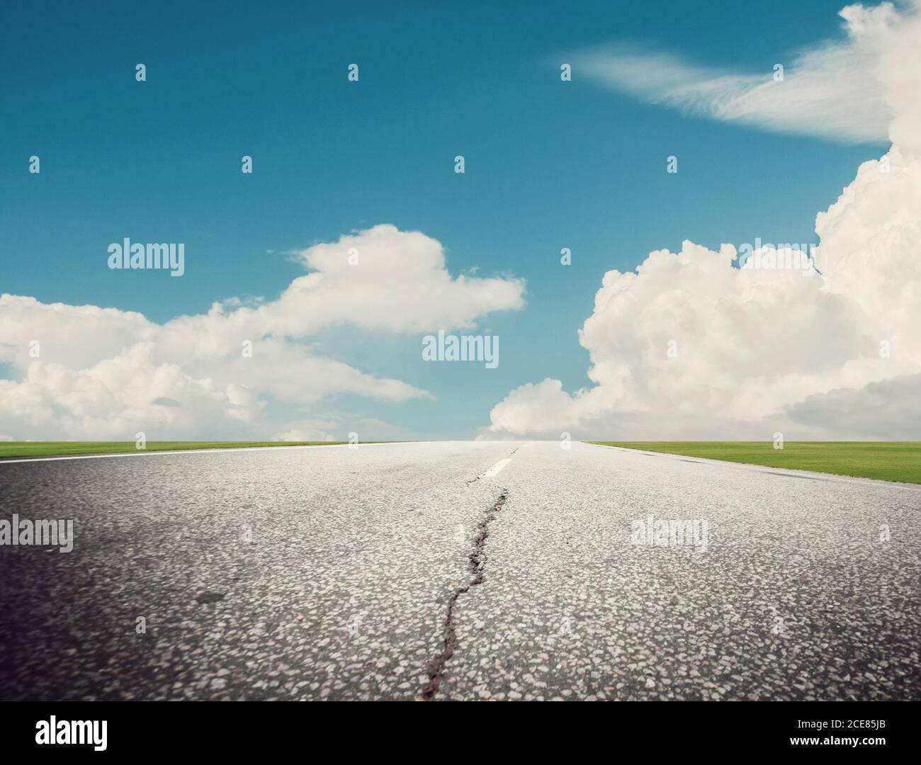 Clear highway road Stock Photo - Alamy