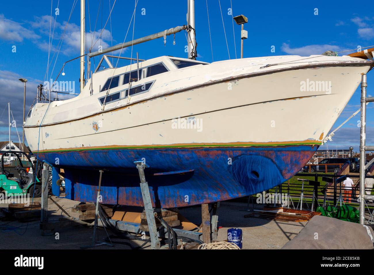 Yacht on stilts hi-res stock photography and images - Alamy