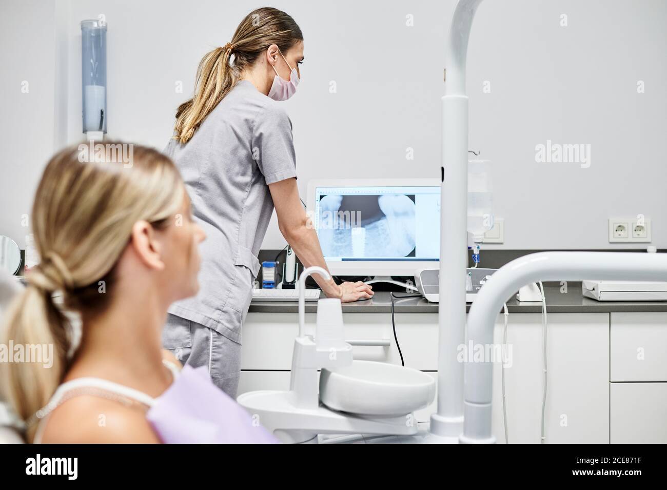 X ray scan hi-res stock photography and images - Alamy