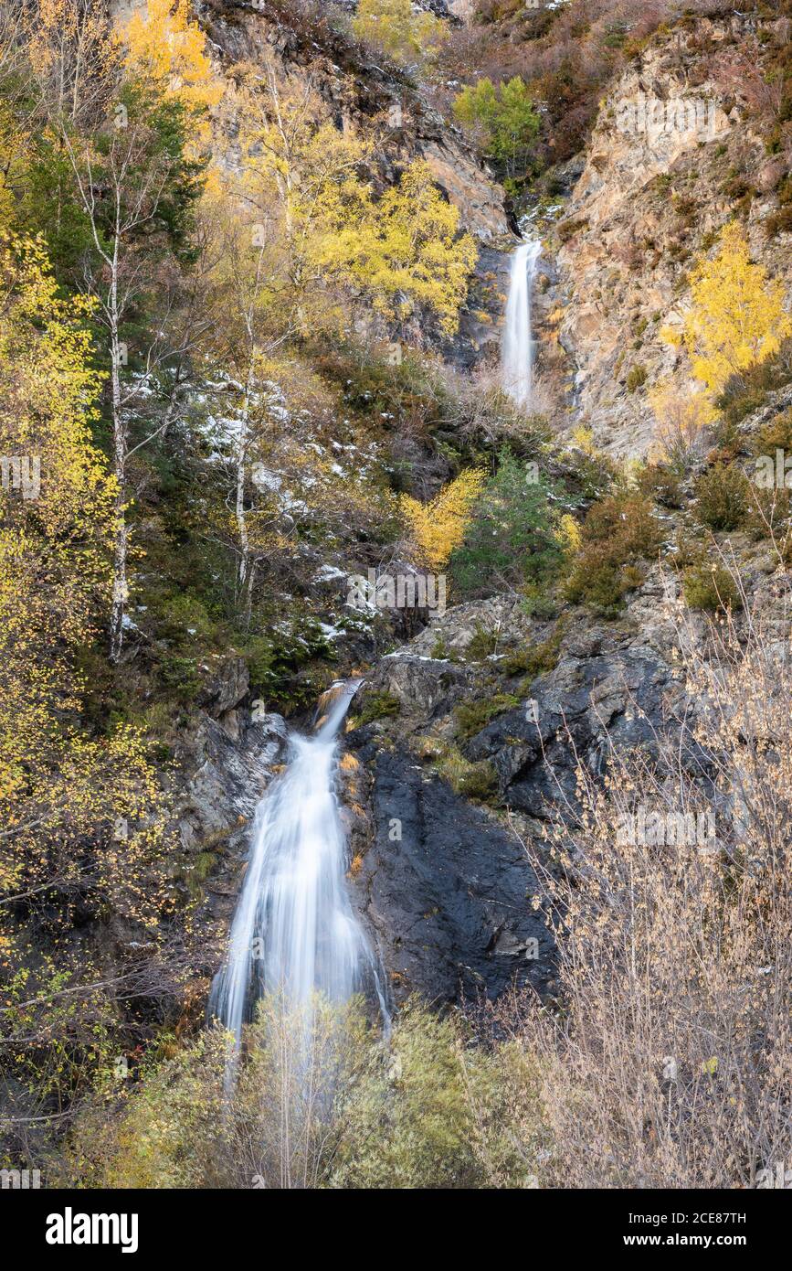 Long narrow waterfall long narrow waterfall hi-res stock photography ...