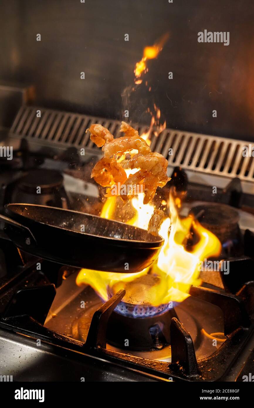 Flame shrimp hi-res stock photography and images - Alamy
