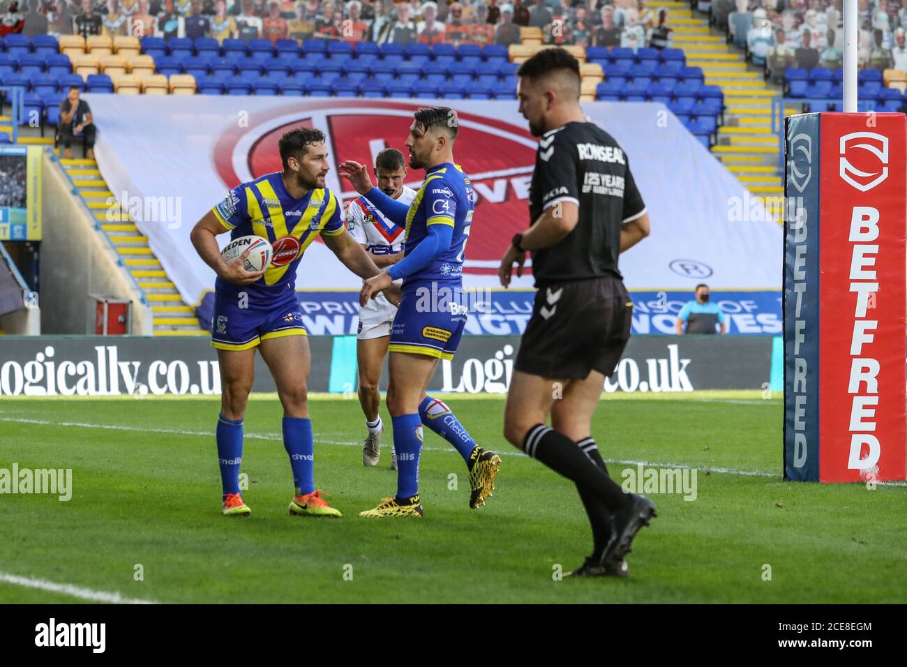 Toby King (4) of Warrington Wolves celebrates his try Stock Photo - Alamy