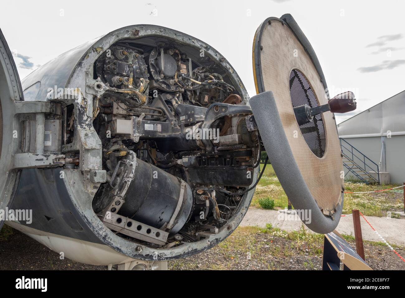 Nose radar hi-res stock photography and images - Alamy