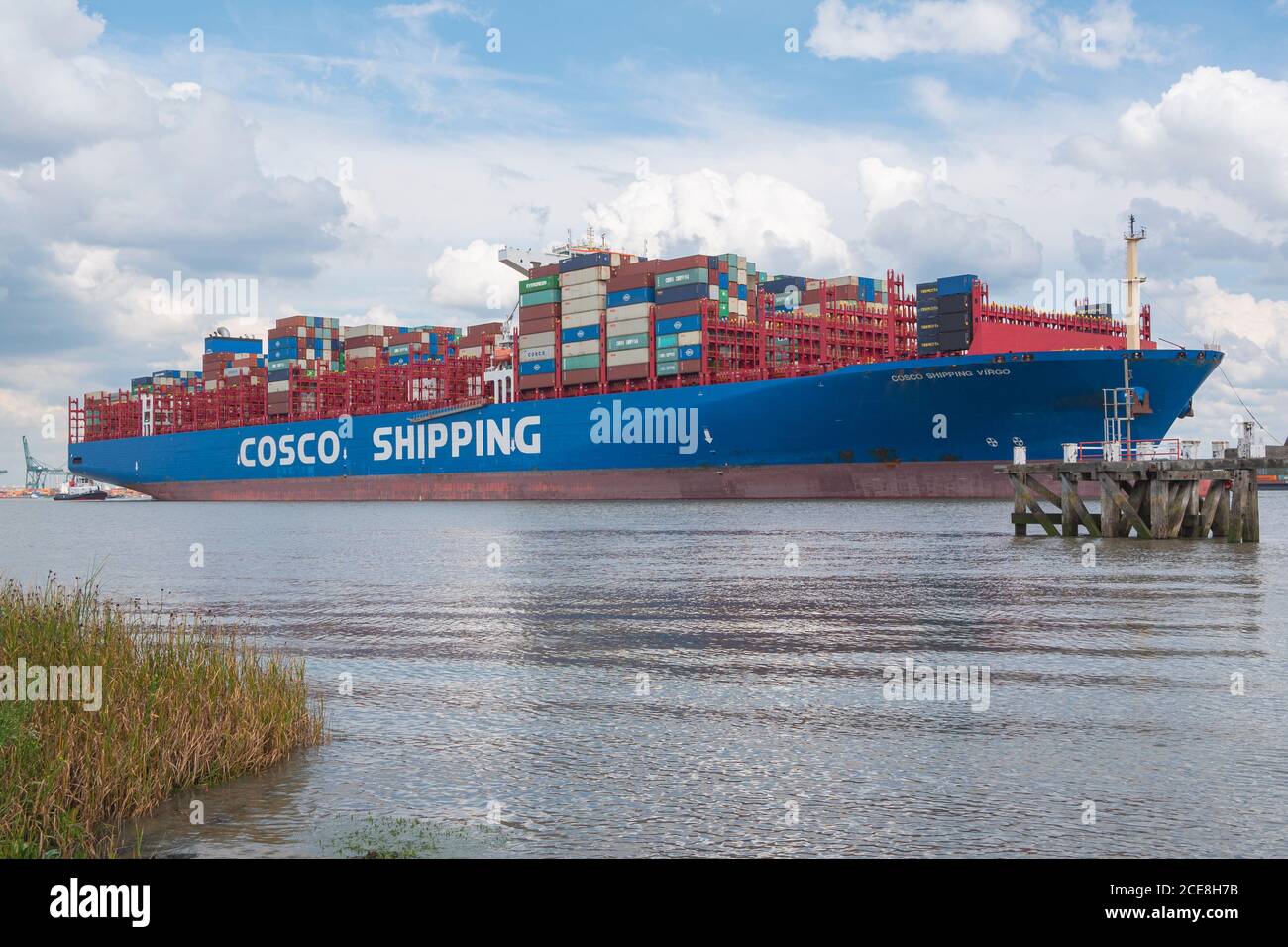 Cosco shipping container ship in port hi-res stock photography and ...
