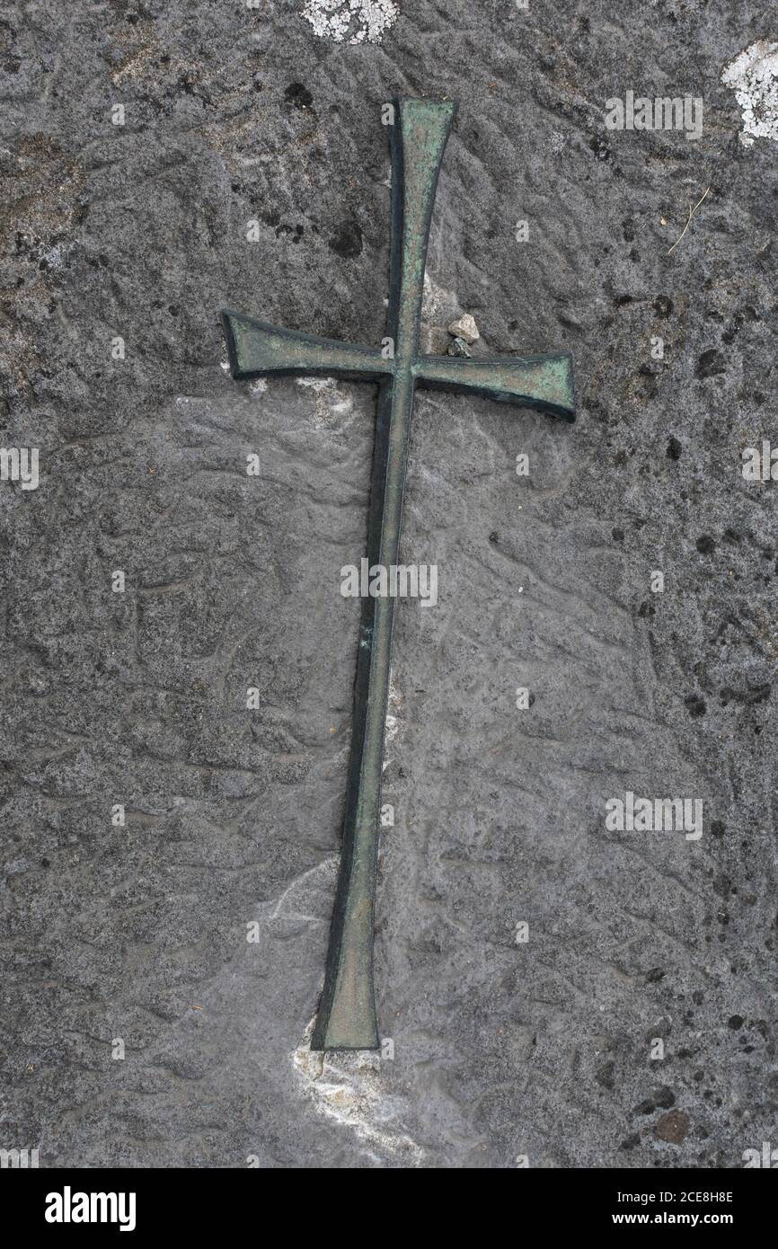 Gohic cross hi-res stock photography and images - Alamy