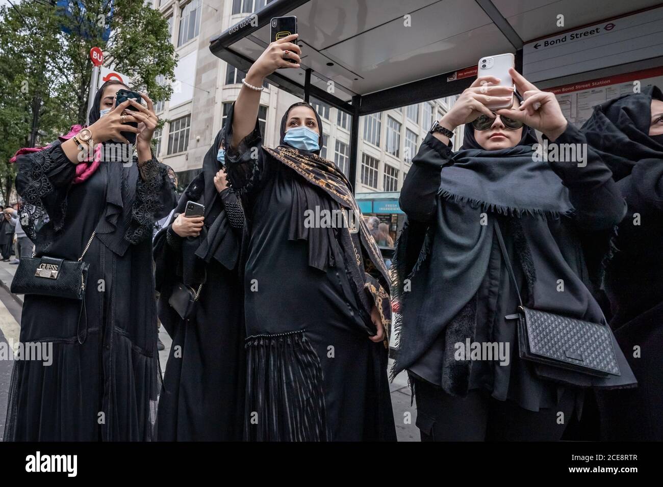 Ashura 2020. Hundreds of British Muslims march down Oxford Street for ...