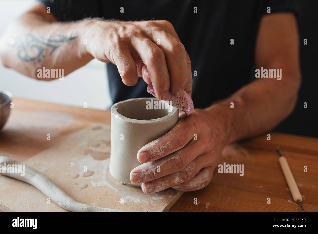 Ceramist hi-res stock photography and images - Alamy