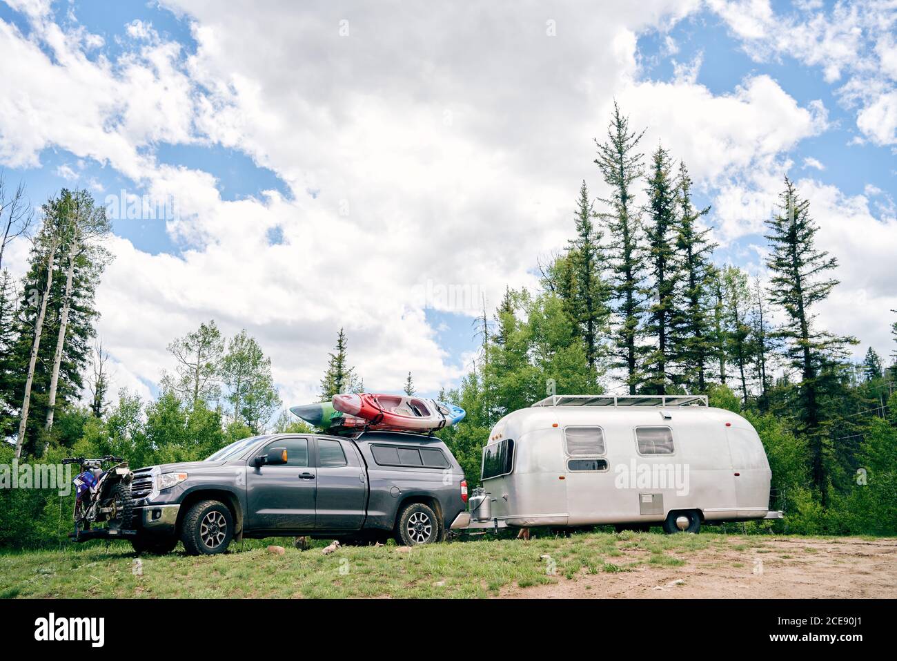 Caravan hill top hi-res stock photography and images - Alamy