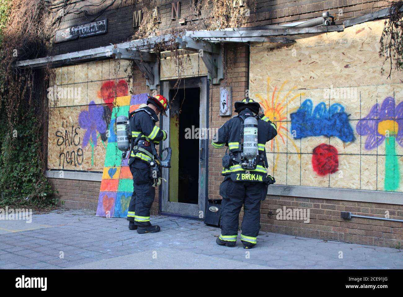 Kenosha, Wisconsin, USA. 30th Sep, 2020. Fire breaks out in a house ...