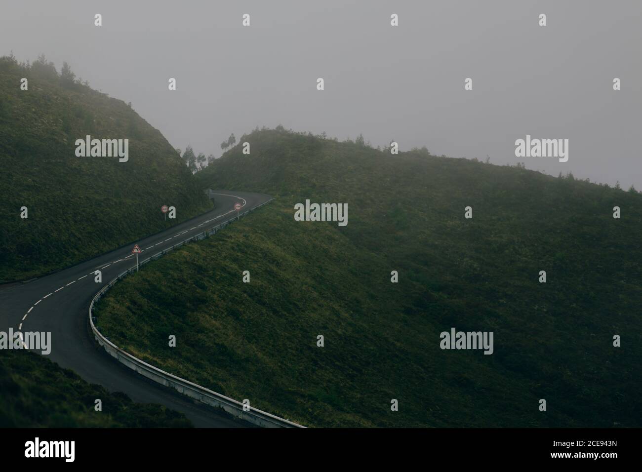 Empty motorway hi-res stock photography and images - Alamy