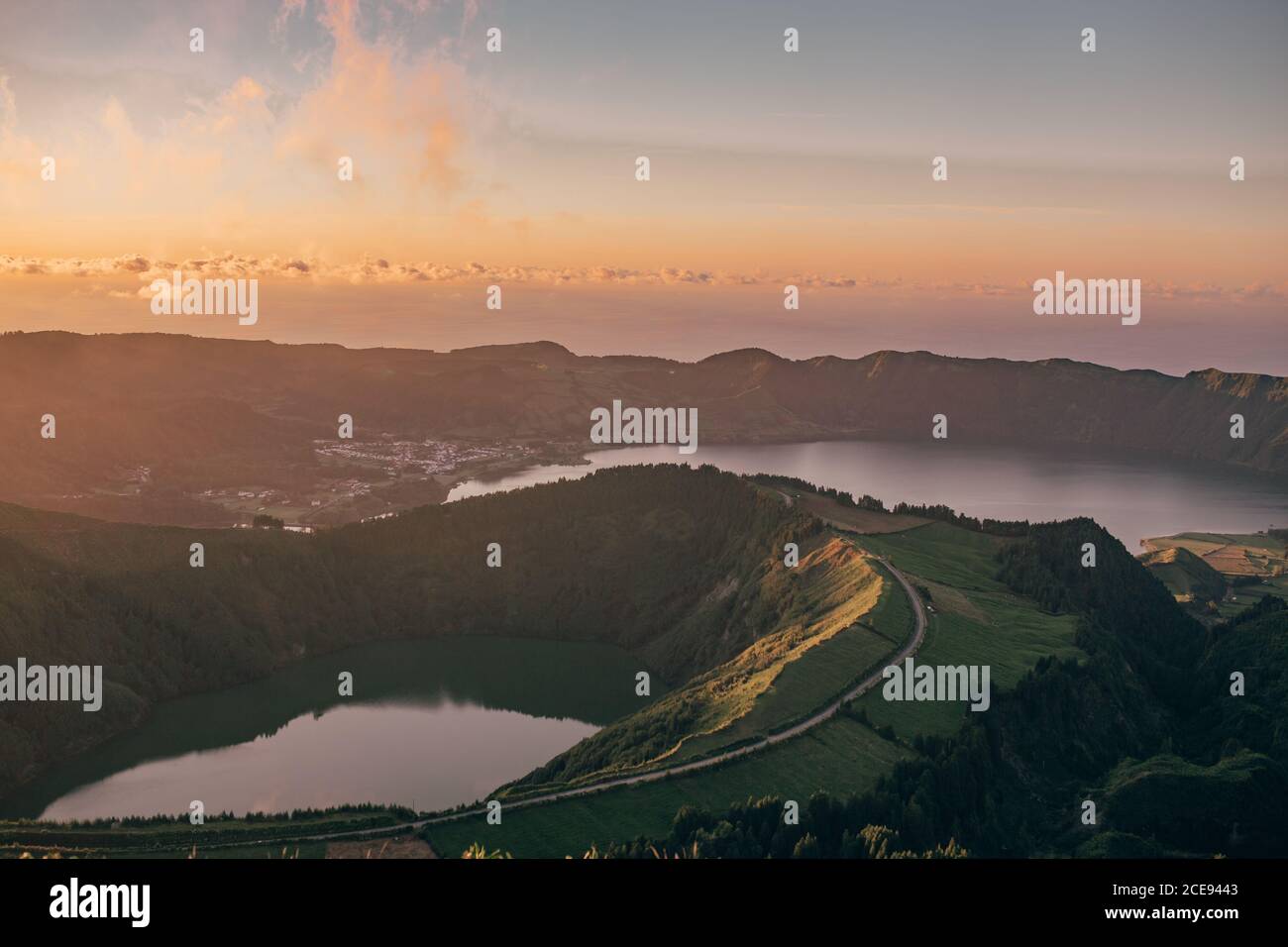 High hills hi-res stock photography and images - Alamy