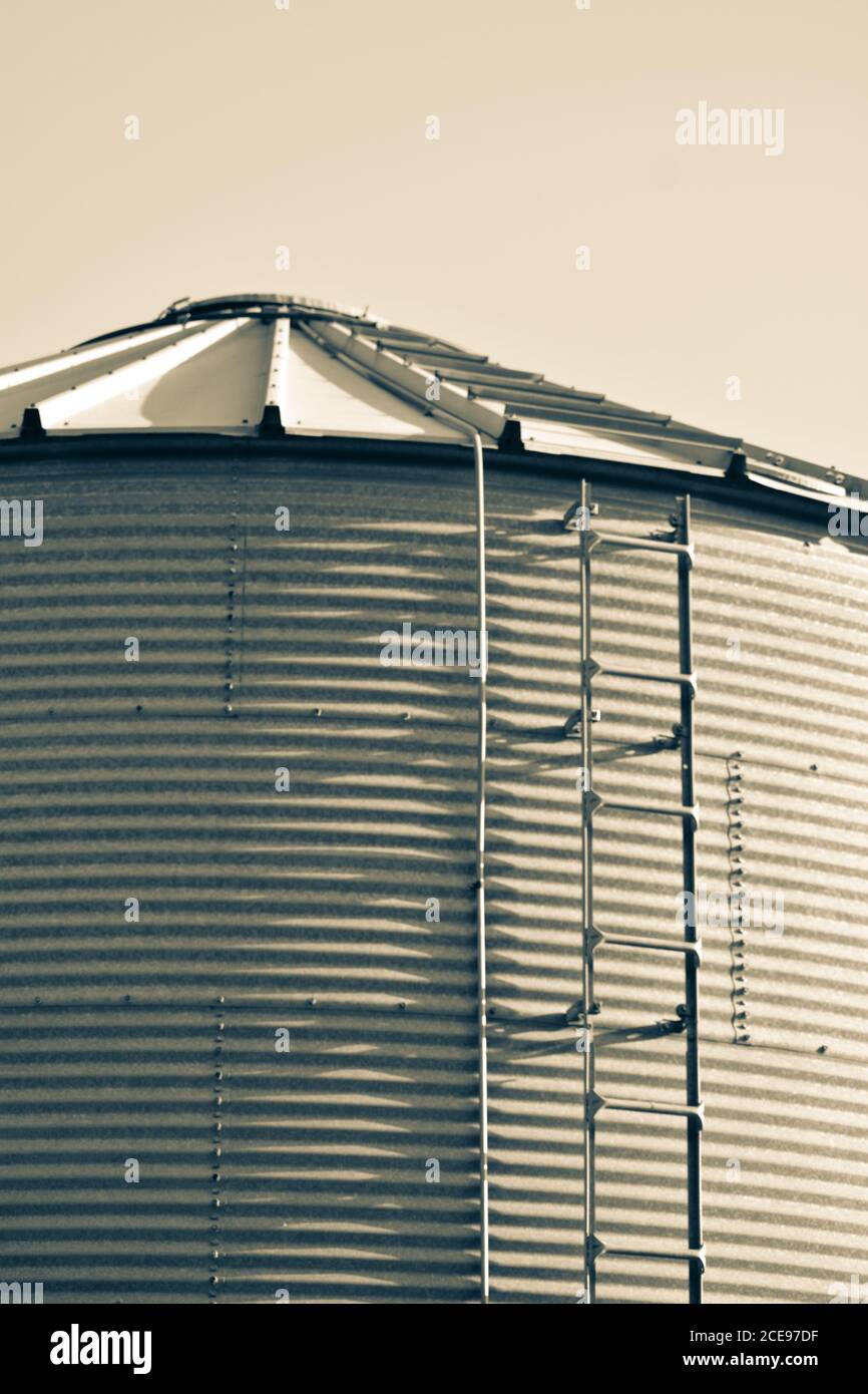 Grain silo ladder hi-res stock photography and images - Alamy