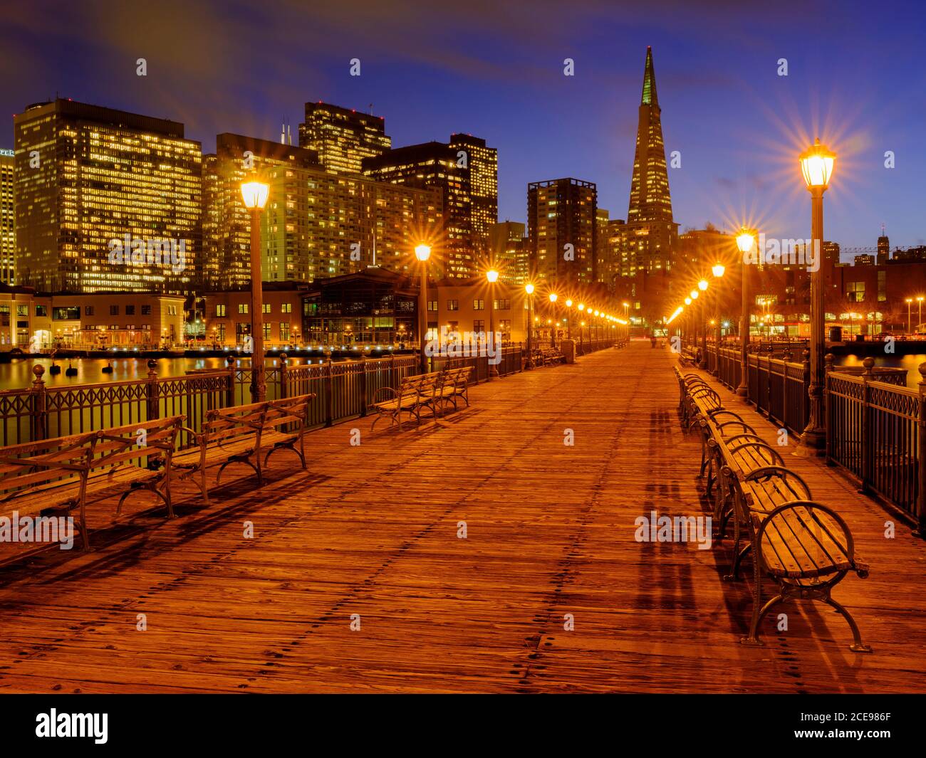Pier 7 san francisco hi-res stock photography and images - Alamy