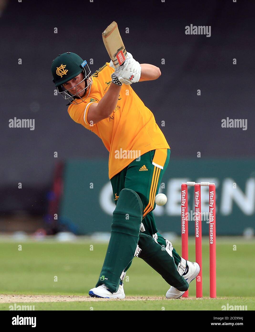 Joe clarke of notts batting hi-res stock photography and images - Alamy