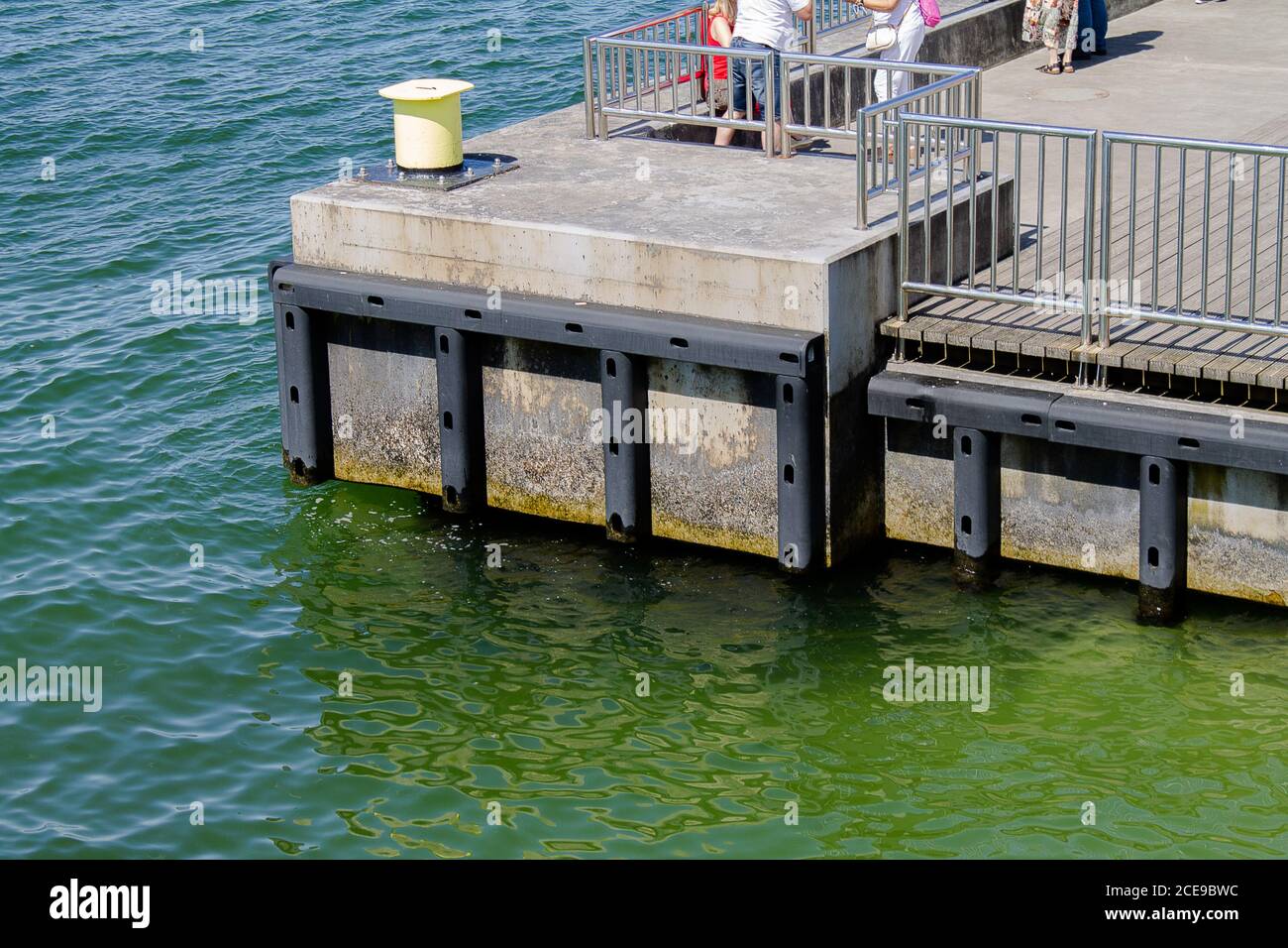Quay wall construction hi-res stock photography and images - Alamy