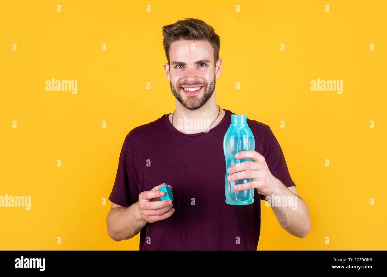 hydrate your body. hydration and hydro-balance. sport and health ...