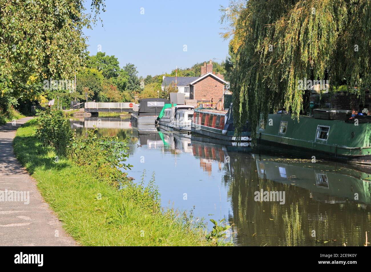 Leeds Liverpool Canal, Maghull, England Stock Photo - Alamy
