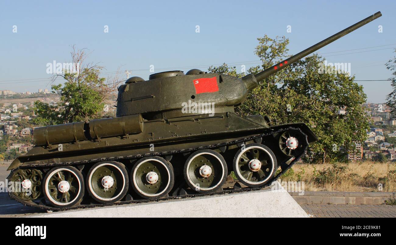 Tracked tread hi-res stock photography and images - Alamy