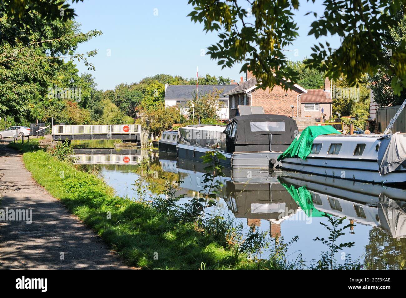 Leeds Liverpool Canal, Maghull, England Stock Photo - Alamy