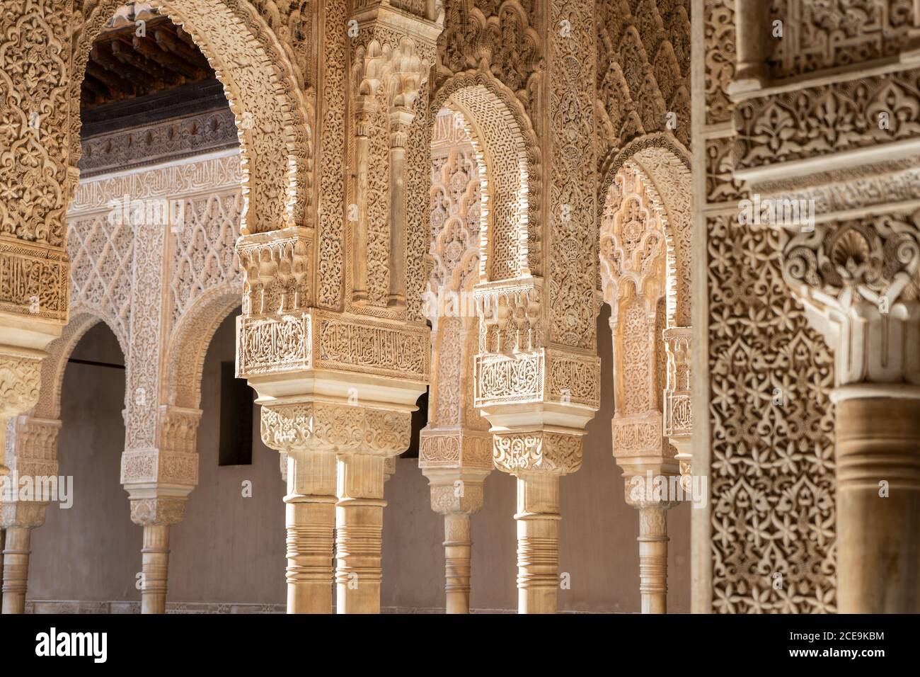 Columns of Court of the Lions at Alhambra of Granada Stock Photo - Alamy