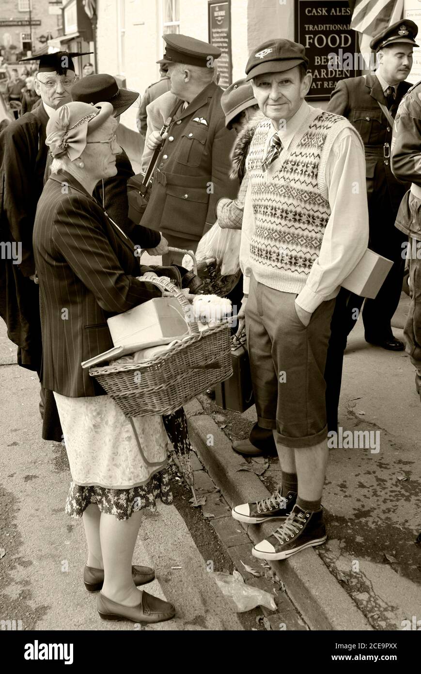 Street life 1940s Stock Photo - Alamy