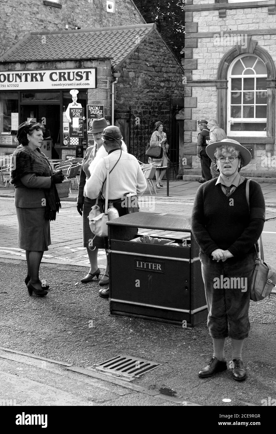 Womens war Black and White Stock Photos & Images - Alamy