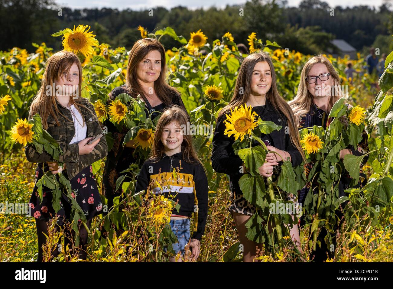 (left to right) Maisie Bushell, 11, with her mum Kelly Bushell, Rudy ...