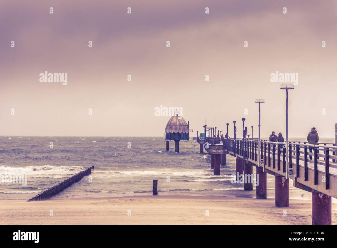 The seaside bridge hi-res stock photography and images - Alamy